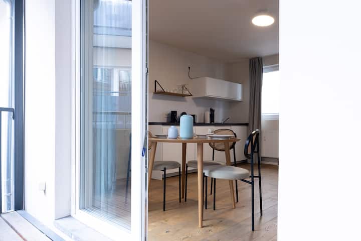 Bright: Suite S For 2 | Central | Kitchen - Leipzig