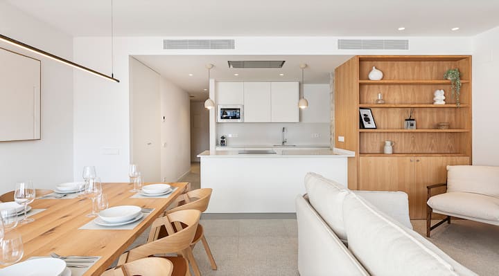 Penthouse With Terrace Near Gran Via And Camp Nou - Barcelona