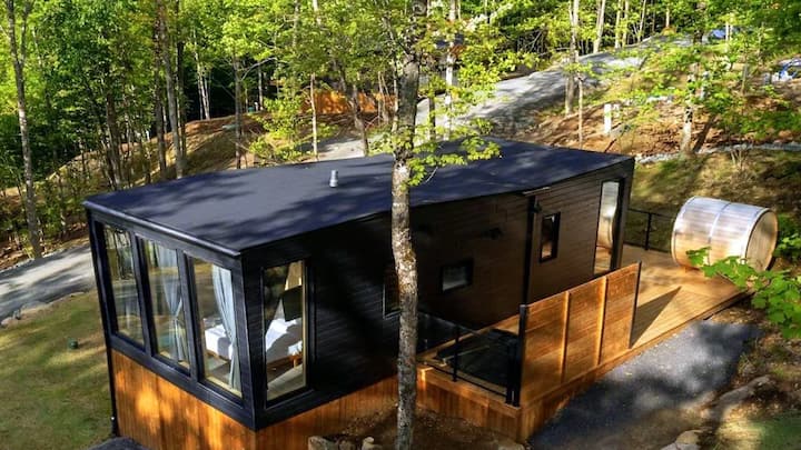 Double Antarctica: 2 Bedrooms, Hot Tub, Sauna - Mont-Tremblant
