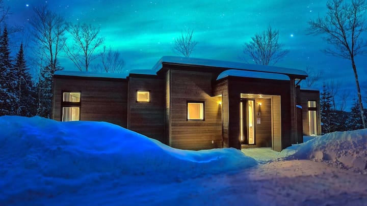 Vail: 2 Bedroons, Hot Tub - Mont-Tremblant