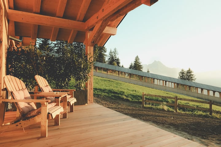 Mazot Au Milieu Des Pistes & Lac - Les Diablerets
