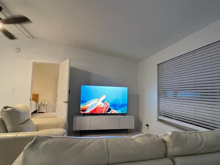 Welcome To The Turtle's Nest - Islamorada, FL