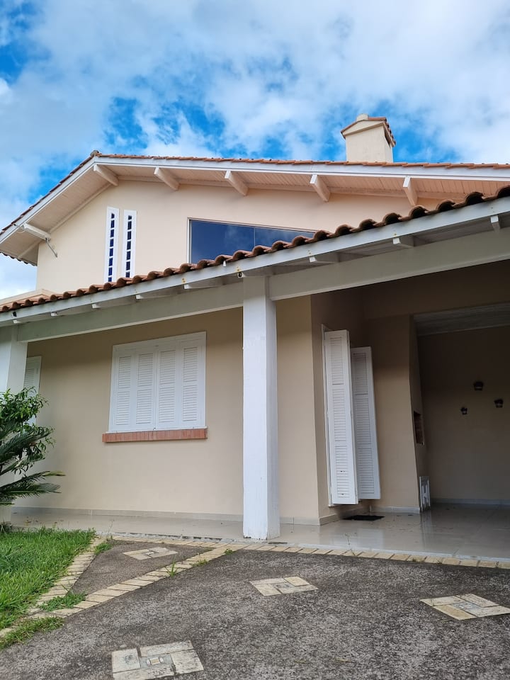 Casa Espaçosa Em Imbé - Tramandaí