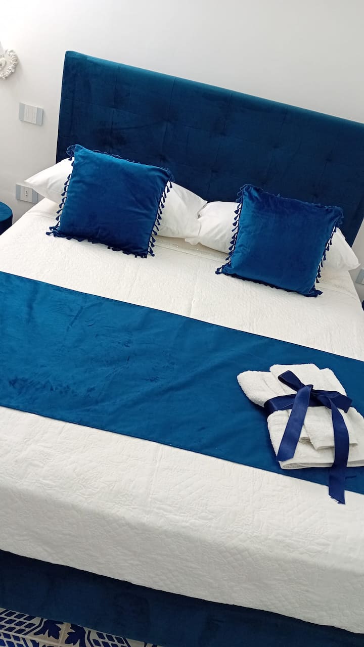 Palazzo Maiori
Luxury Home - Torre Annunziata