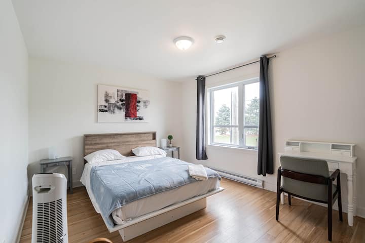 4123a Nice 3bedroom Longueuil Parking - Brossard