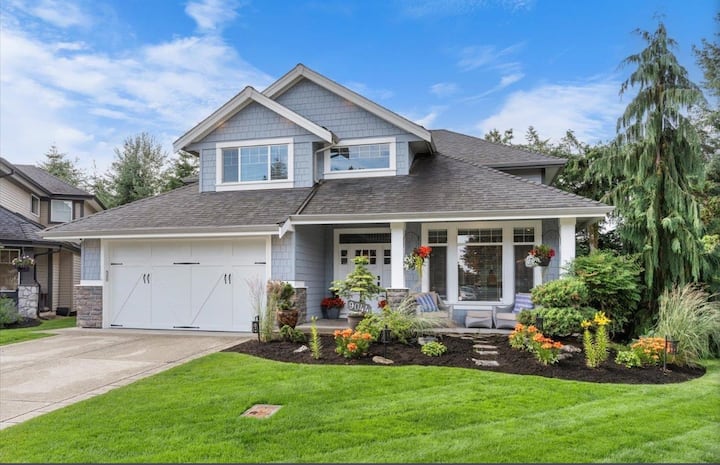 Two Bedroom Basement Suite - Maple Ridge