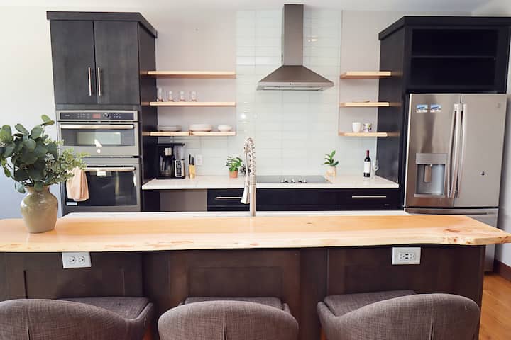 Luxury Condos In Frisco Unit D - Silverthorne, CO