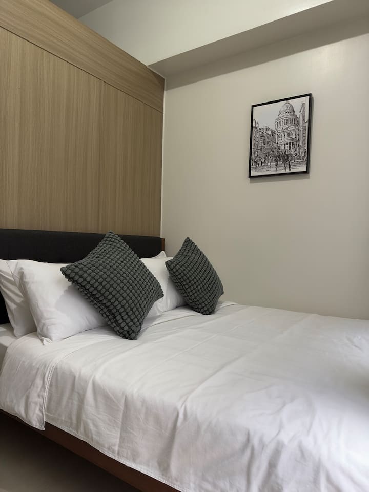 1-br Gem At Shore 2 Residences, Tower 1,  Moa - Pasay