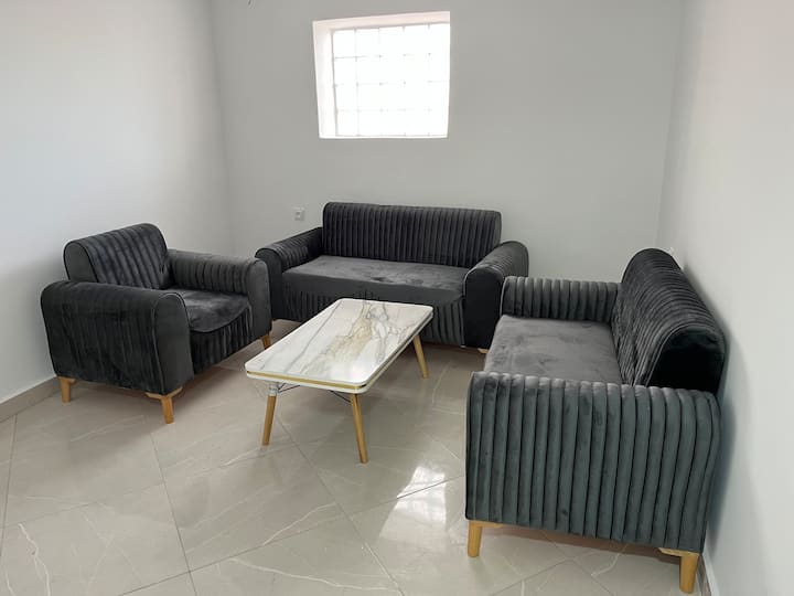 Loue F4 Meublé A Tlemcen Centre - Tlemcen