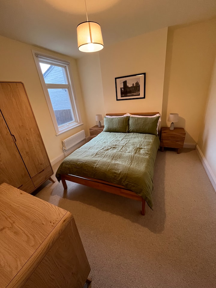 Lovely 1-bedroom Private Room - London, UK