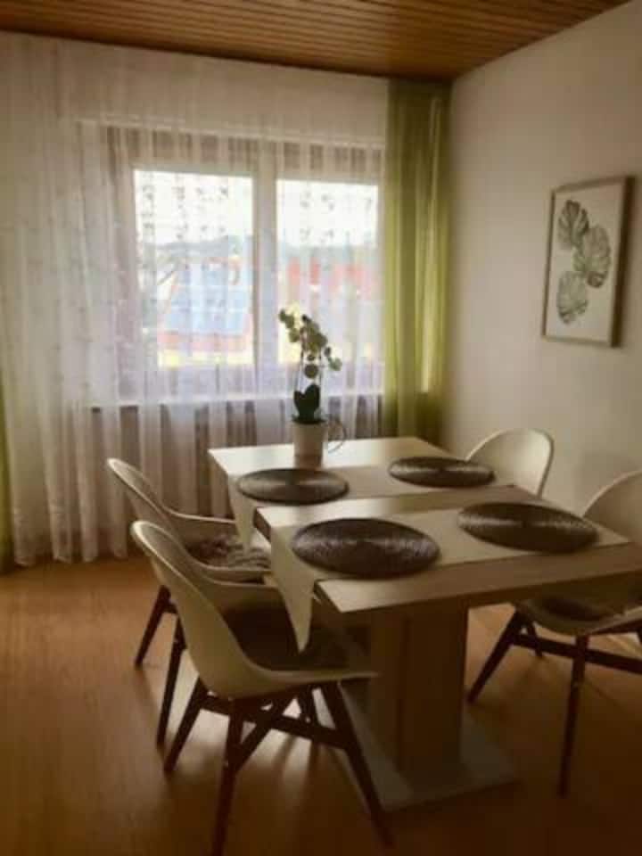 3-zimmer-wohnung Mit 2 Balkonen, 3. Stock - Singen