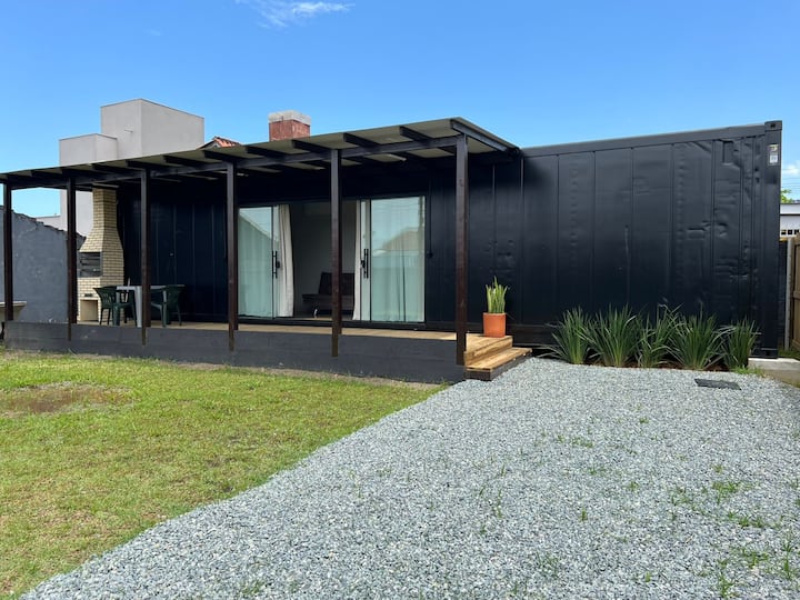 Lindo Loft Container à 50m Da Praia - Barra Velha