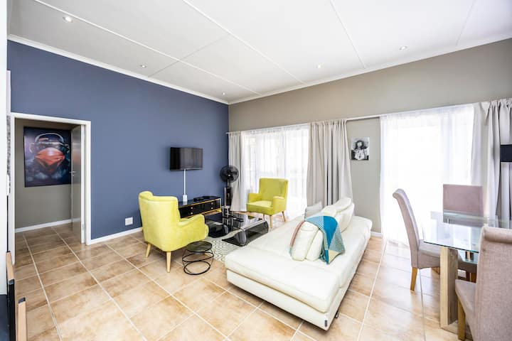 Modern Executive Villa - East London, South Africa