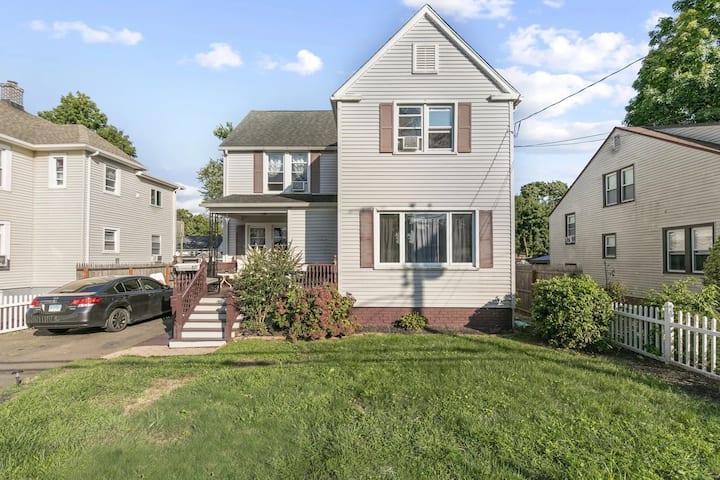 Your Perfect Getaway Spot! - Branford, CT
