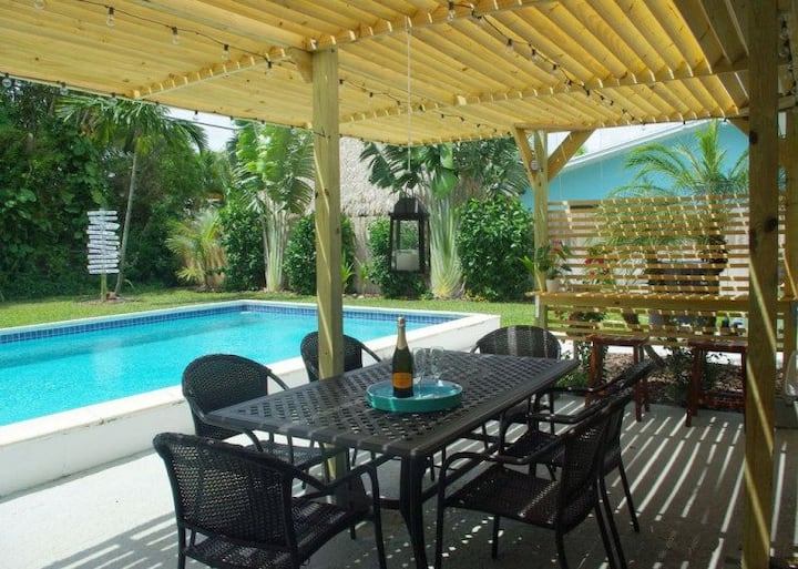 Close To The Palm Beaches - Riviera Beach, FL