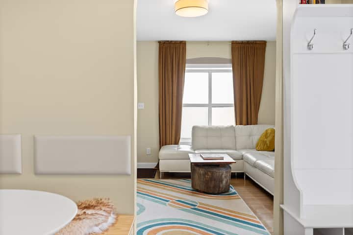 Quaint On Main Street - Sturgis