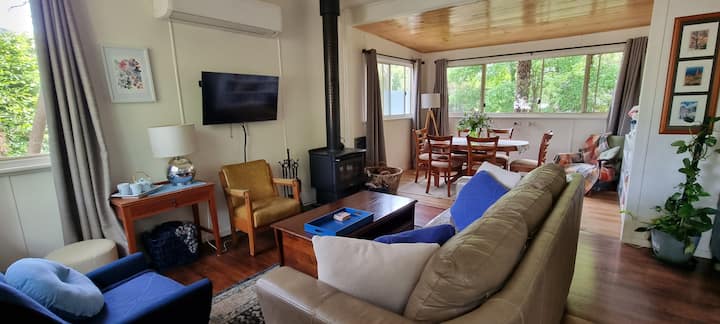 Idyllwylde. Stroll To River & Town. Pet-friendly. - Warburton
