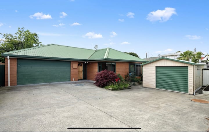 Alfred Street Retreat - Blenheim