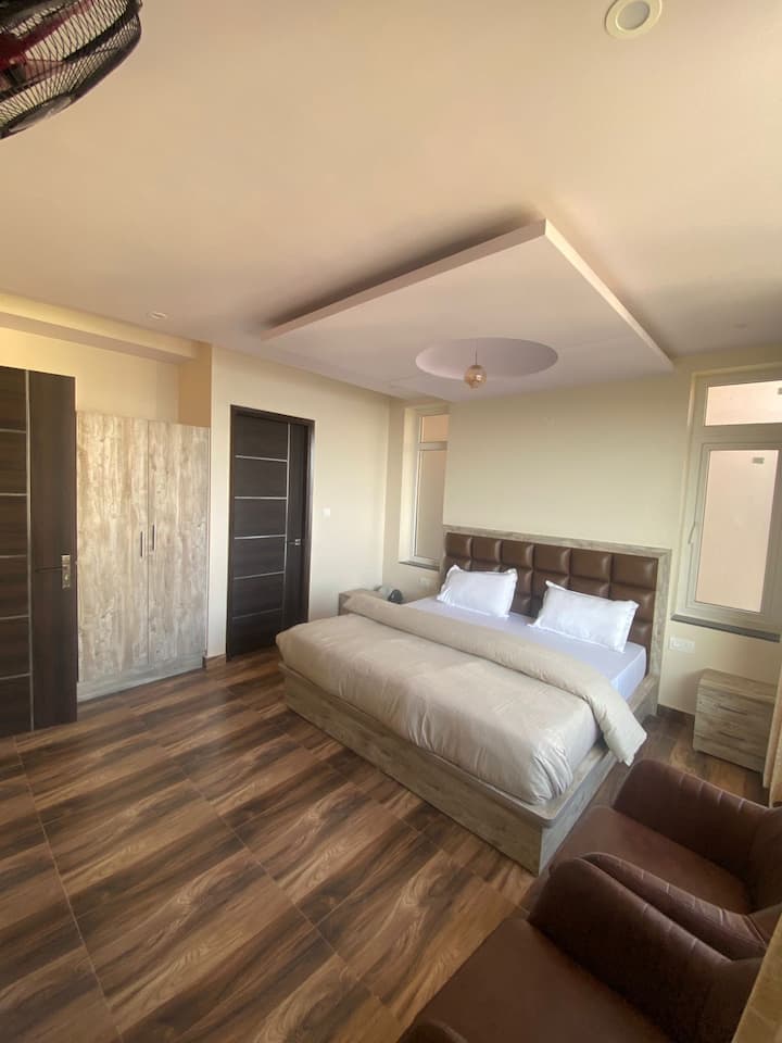 Harmony Heights Shimla.
Scenic Shimla - Shimla