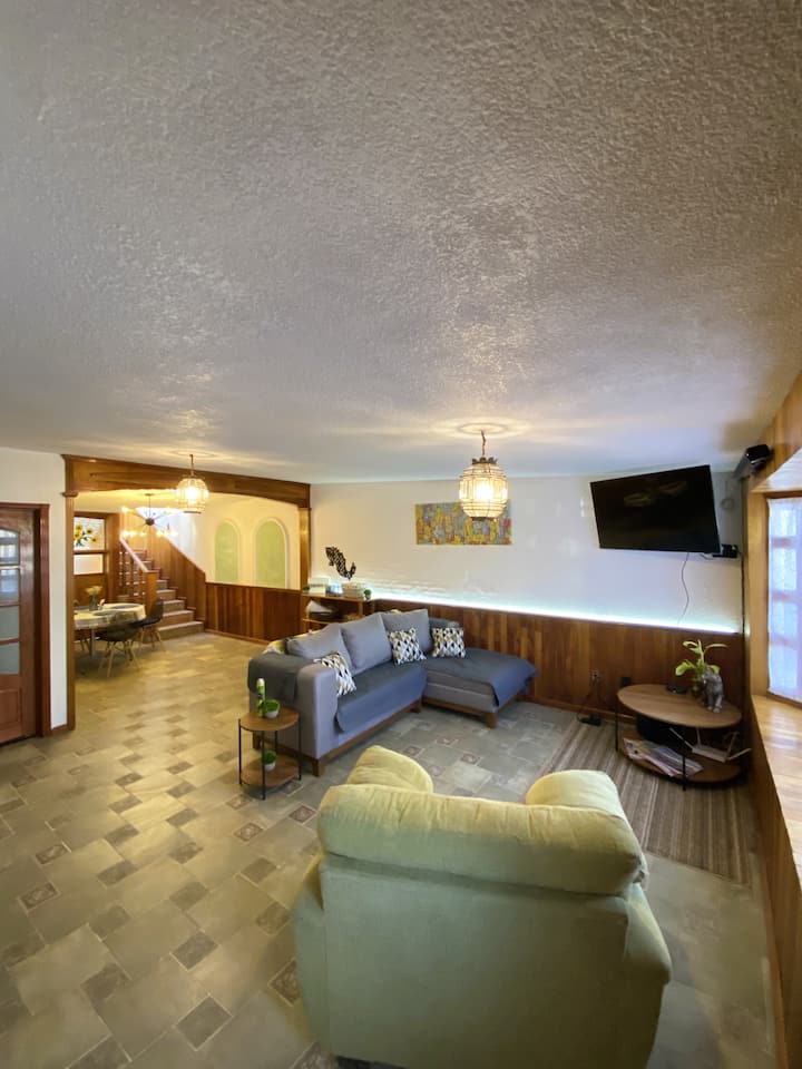 Residencia Grande Casa Senderos Pachuca - Pachuca