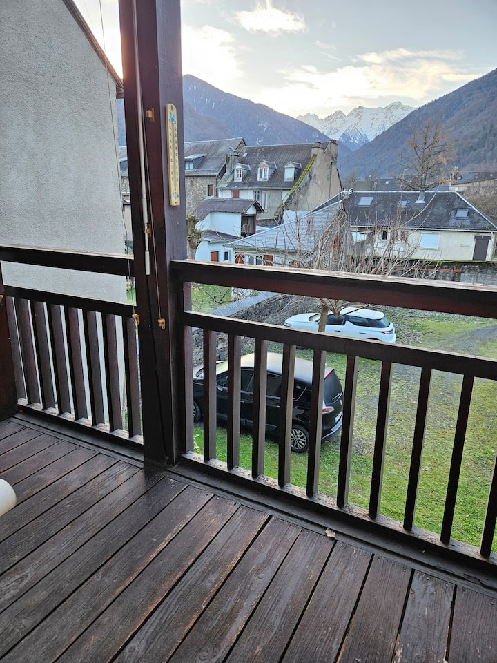 Appart T2 Proche Allée D'etigny, Balcon, Parking - Bagnères-de-Luchon