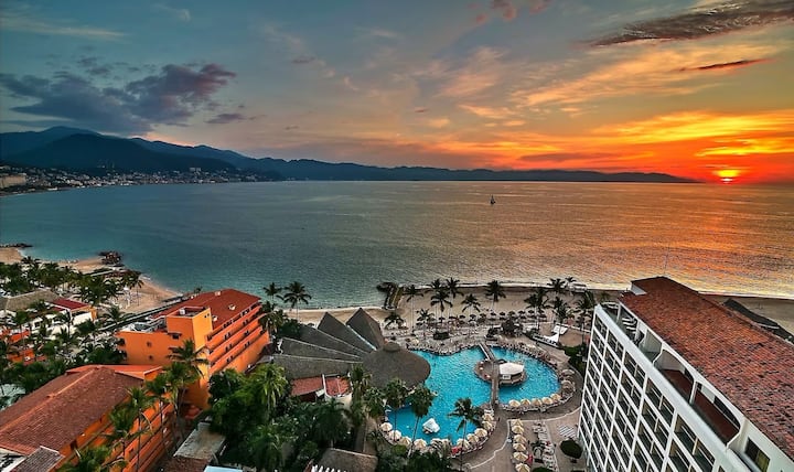 Amazing Oceanview In Hotel Zone (#1242) - Puerto Vallarta
