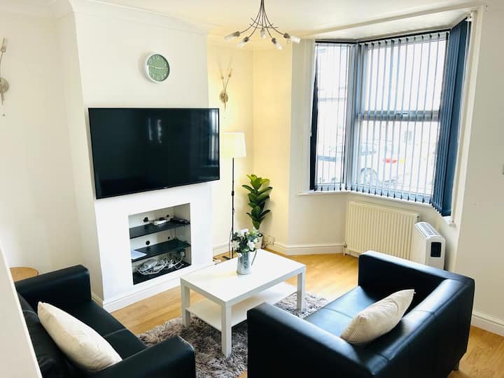 Gillingham Two Bedroom House - Chatham