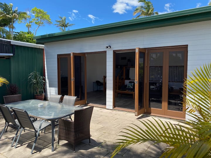 Byron Bay 2 Bedroom With Courtyard - 바이런베이