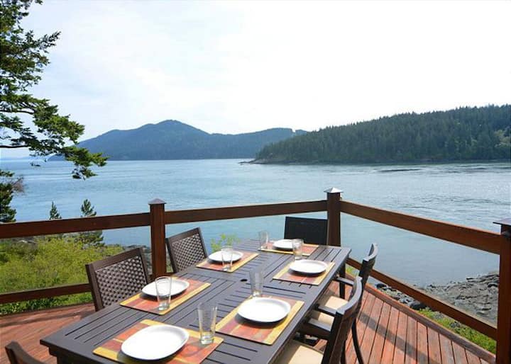 Deer Point Paradise - Beachfront - Spencer Spit State Park, Lopez Island