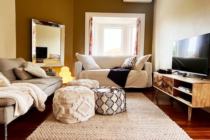 Private Garden Apartment ~ Near Coogee - Randwick