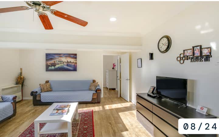 Apartment For Families And Business Trips Ready - Long Beach, CA
