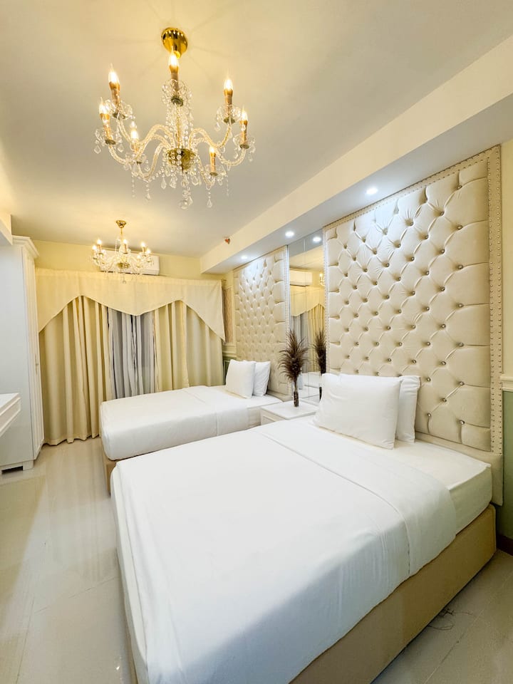 Homefort Twin Bed Suite - Red Residences Unit 2202 - マカティ