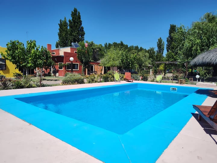 2min Laberinto | Parrilla | Piscina | Cochera - San Rafael
