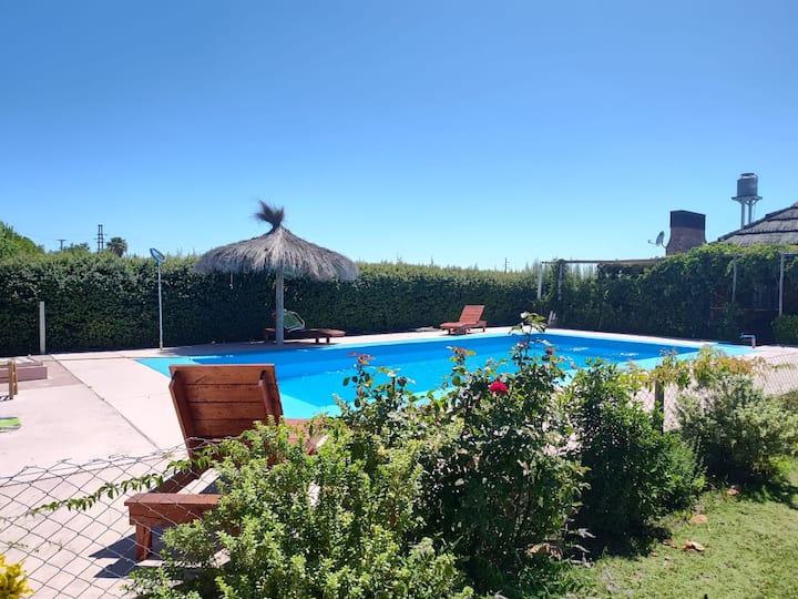 2min Laberinto | Parrilla | Piscina | Cochera - San Rafael, Argentina