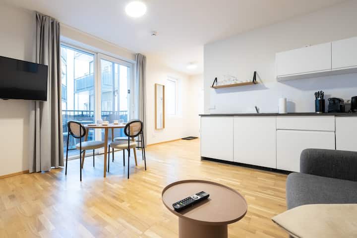 Bright: Suite M For 4 | Central | Kitchen - Leipzig