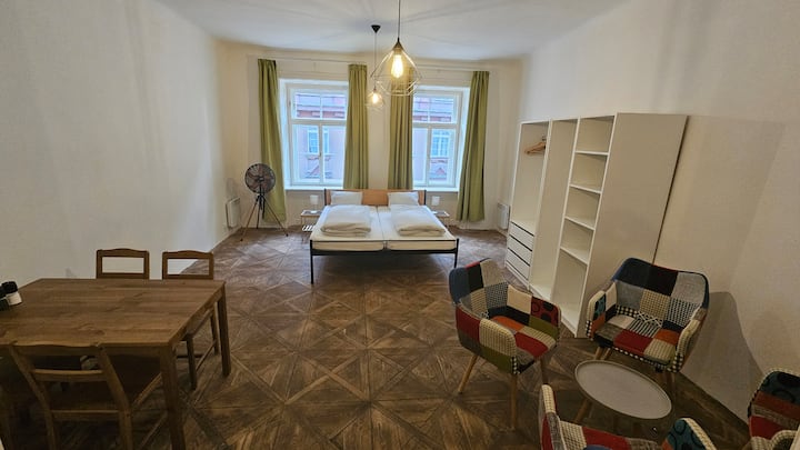 *New* Old Town Apartment (3rd Floor, No Lift!) - Praag