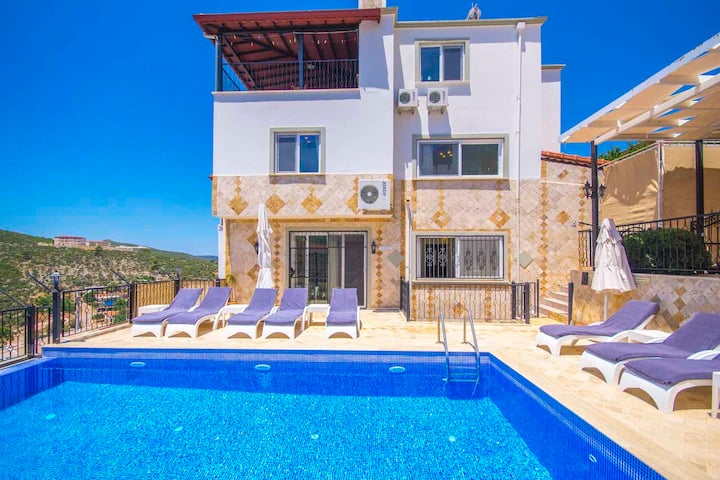 Kalkan Kalabalık Aileler Için Uygun Villa Nirvana - Kalkan