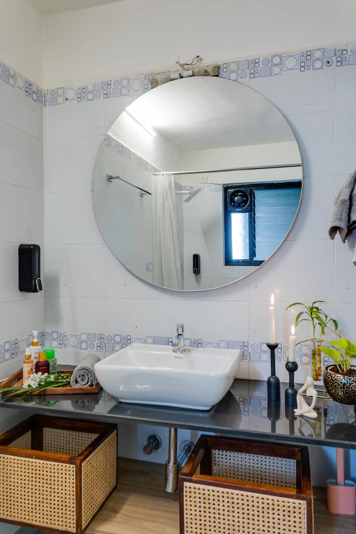 Iris 2bhk Flat In Kp With Dry Kitchen - Pune