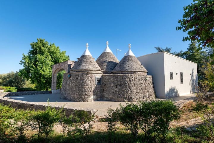 La Villa Resort, 8 Posti Letto + Piscina Condivisa - Locorotondo
