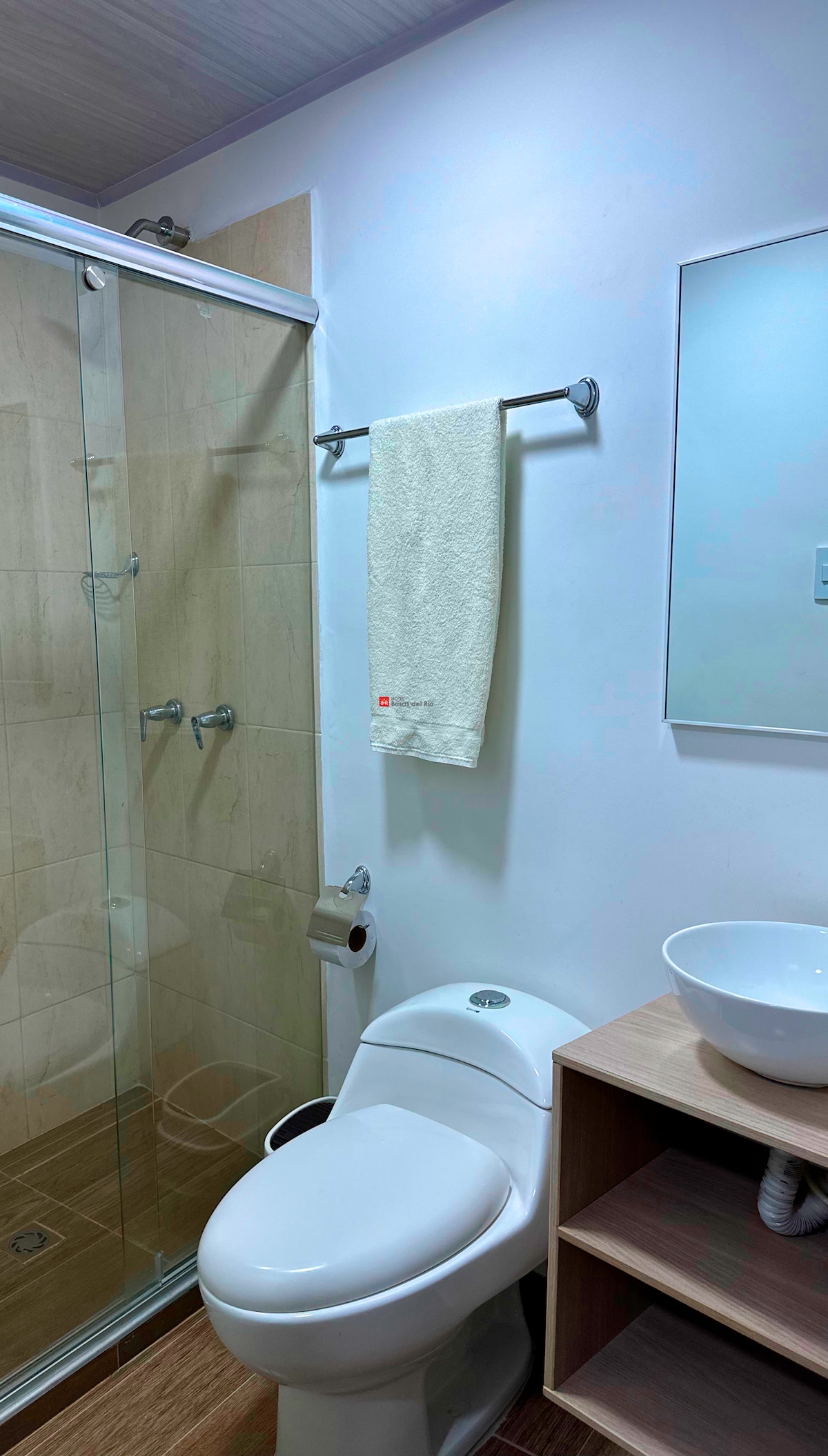 Hotel Brisas del Río - Hotels for Rent in Tuluá, Valle del Cauca ...