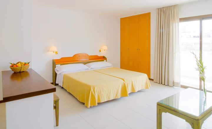 4 Guests Studio In Santa Eulalia Center, 50m Beach - Santa Eulària des Riu
