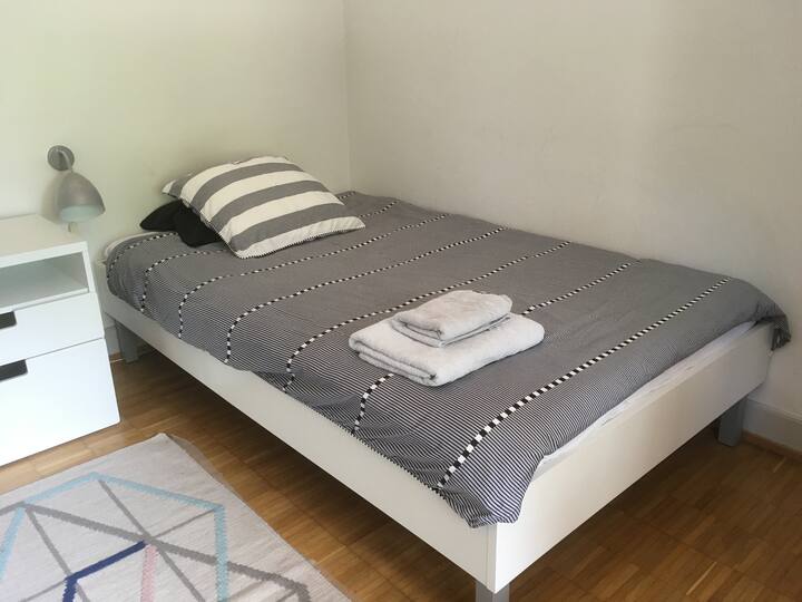 Belle Chambre Près Centre, Sdb Privée, Parking - Lausanne