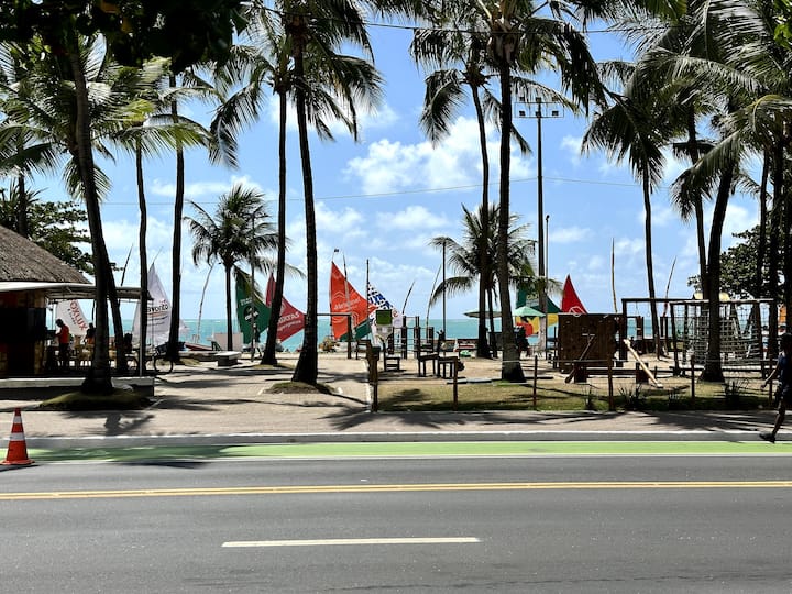 Amplo Beira-mar Na Pajuçara - Maceió