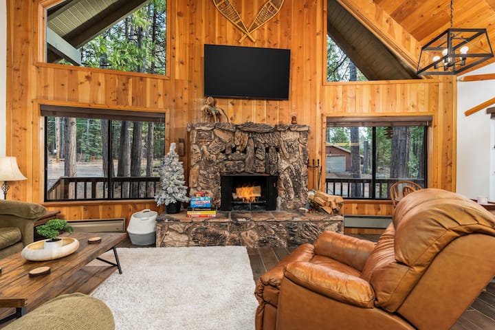 Kokanee Hideaway | 5br Game Room Retreat - Shaver Lake, CA