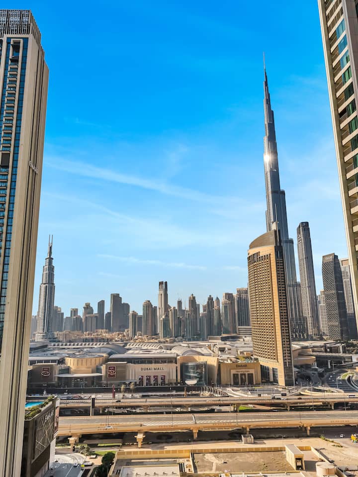 Urban Luxe 4br | Burj Khalifa + Dubai Mall - Dubai