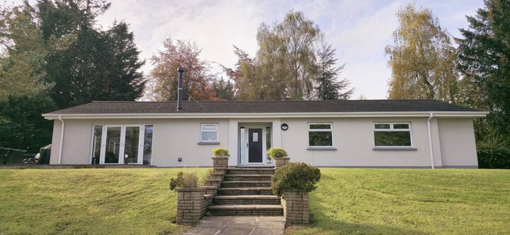 Loughside Lodge- Escape Ordinary - Enniskillen