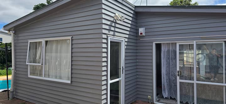 Mirimiri Homestay - Auckland