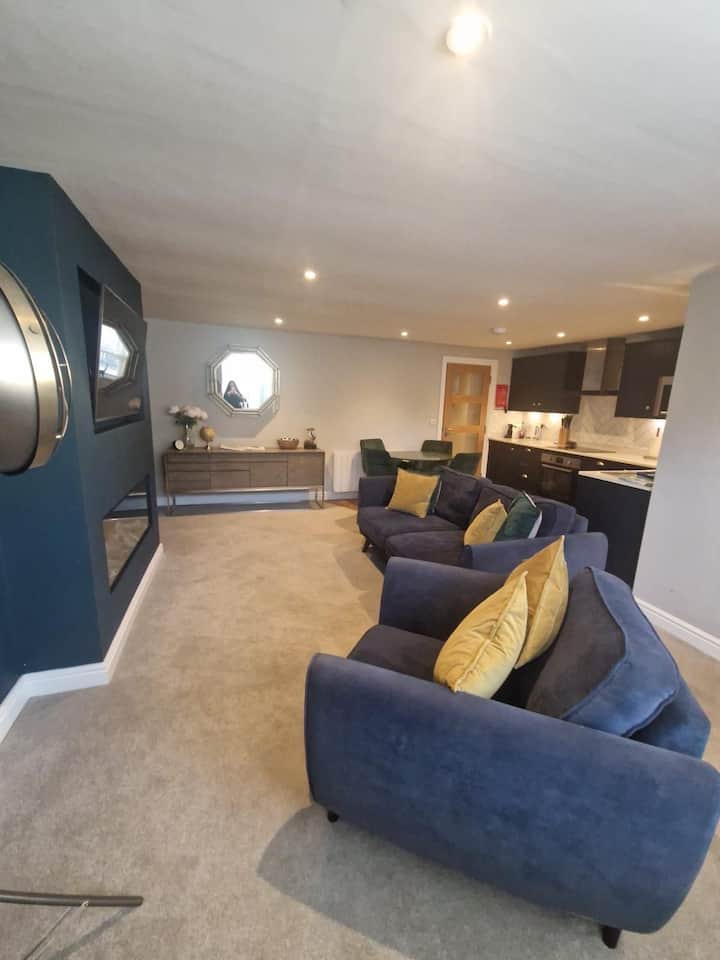 Harper By The Sea - Whitby