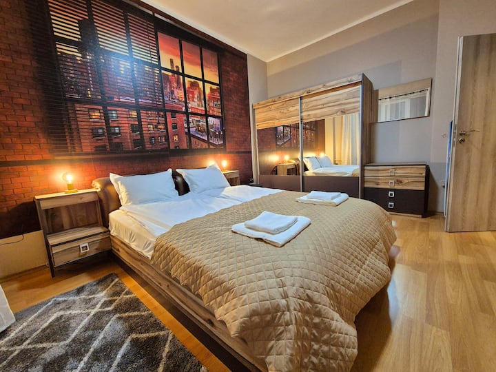 Botev's Finest 3br - Sofia