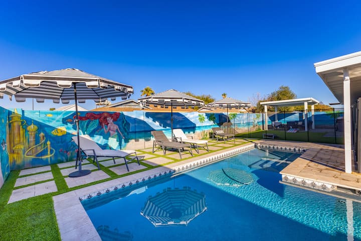 Life Can Be A Beach! Pool & Spa, Dtwn Gilbert - Gilbert, AZ